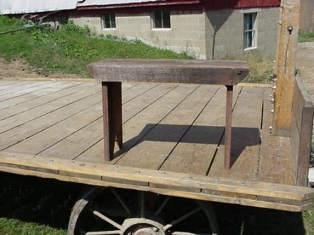 Barnwood Decor – 2 Foot Barn Wood Bench. Amish Country Collectible ...